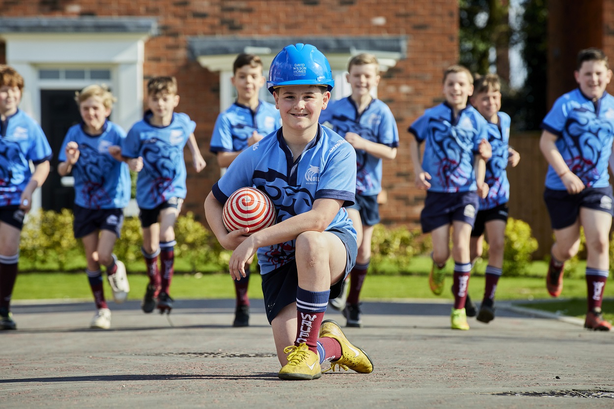 Cheshire developer provides £1,000 helping hand for Wilmslow Rugby Club